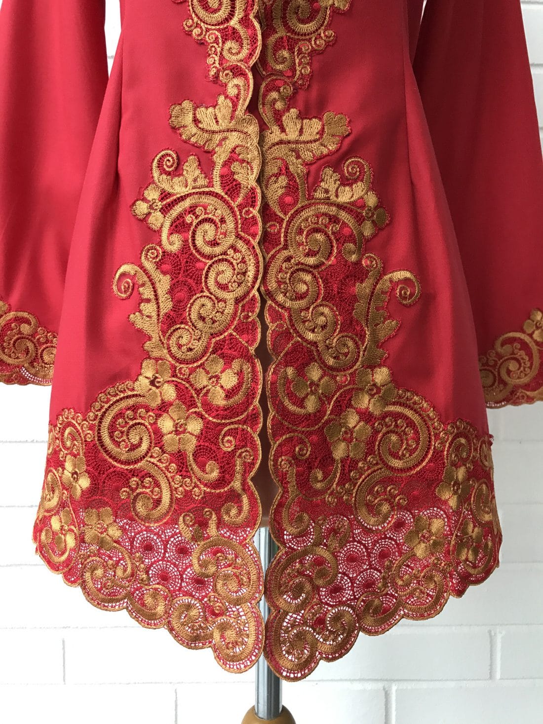 Kebaya Lilia Red - Royal Kebaya
